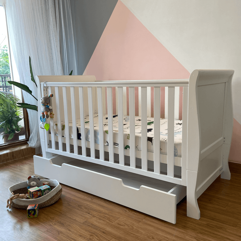 FreeBirds Victorian Cot & Baby Bed 3 in 1 – with Drawer storage – FreeBirds